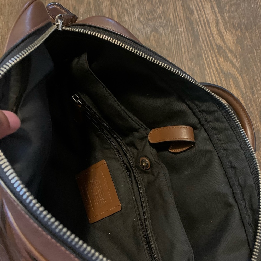 Coach Perry Compact Brief In Signature Cross Grain Le… - Gem